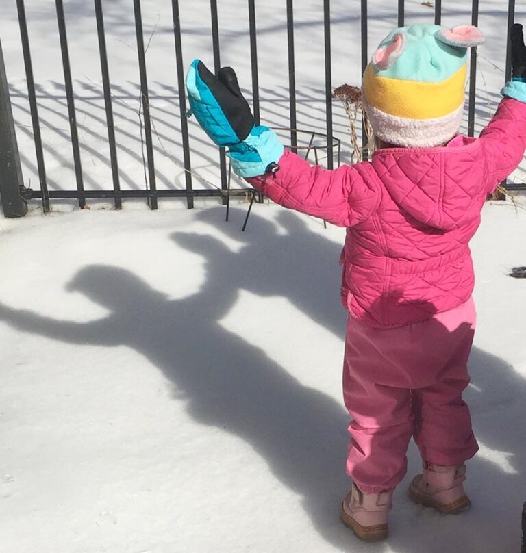 STEM Play with Light and Shadow - Ready Child